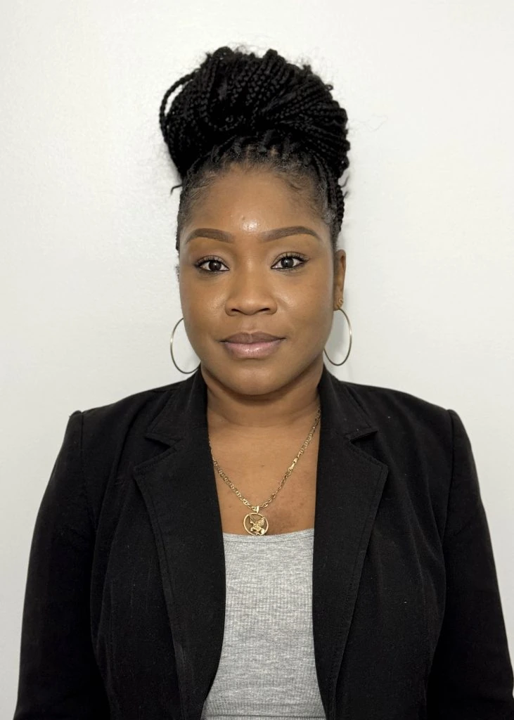 About - Trauma Psychotherapist - Becoming Institute